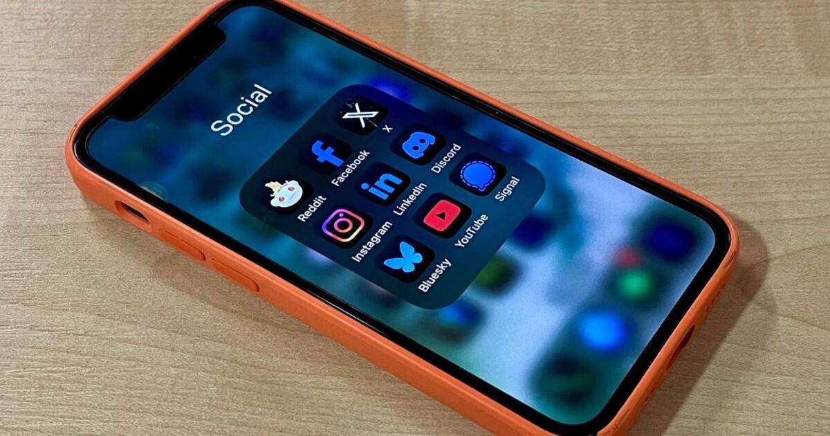 Quakers worldwide leave X over harmful content | Quakers in Britain